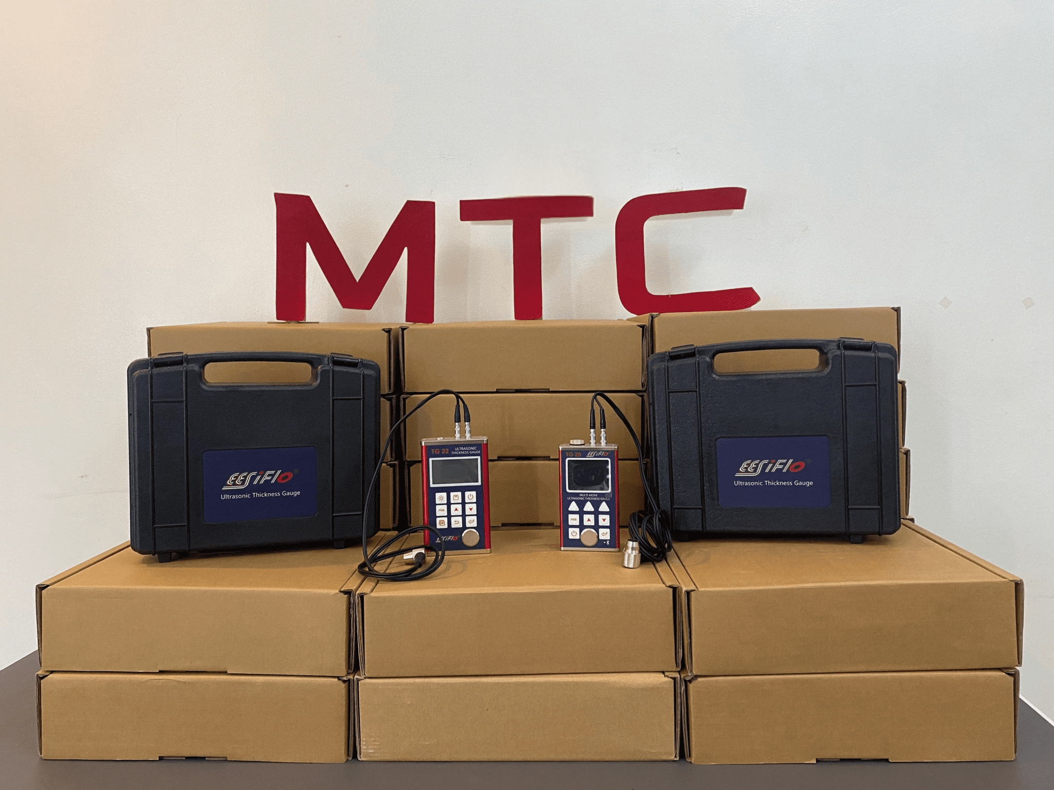 Ultrasonic Thickness Gauge | Non-Destructive Thickness Meters