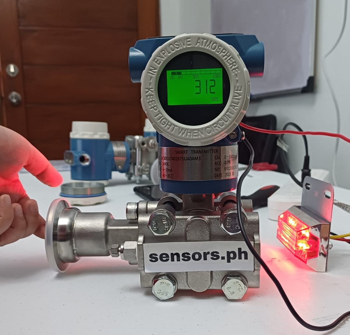 Understanding Level Sensors: Types, Uses & How They Work