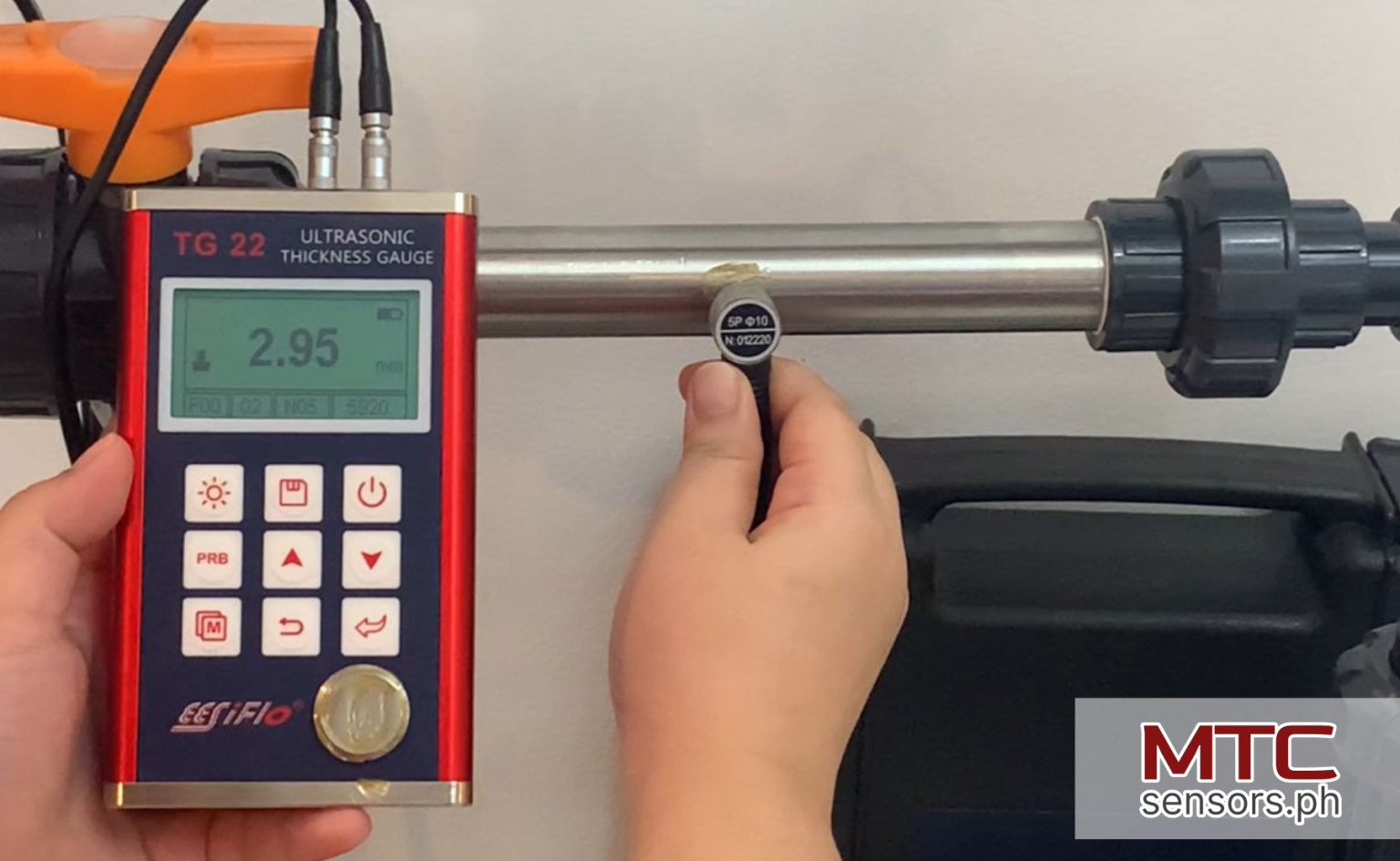 Ultrasonic Thickness Gauge | Non-Destructive Thickness Meters
